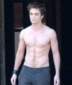 Robert Pattinson Height, Weight, Age, Girlfriend, Family, Facts, Biography