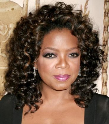 Oprah Winfrey Height, Weight, Age, Spouse, Family, Facts, Biography