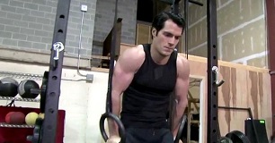 Henry Cavill Workout Routine & Diet Plan For Man of Steel - Healthy Celeb