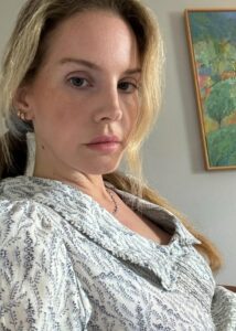 Lana Del Rey Height, Weight, Age, Boyfriend, Family, Facts, Biography