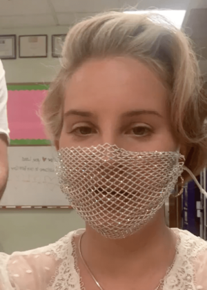 Lana Del Rey Height, Weight, Age, Boyfriend, Family, Facts, Biography