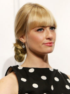 Beth Behrs Height, Weight, Age, Boyfriend, Family, Facts, Biography