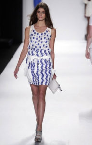 Taylor Hill Height, Weight, Age, Boyfriend, Family, Career, Facts ...