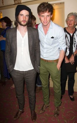 Eddie Redmayne Height, Weight, Age, Spouse, Family, Facts, Biography