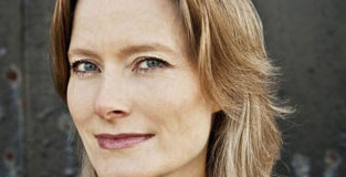 Ten Successful Novel Writers From The Past Decade - Healthy Celeb