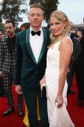 Macklemore Height, Weight, Age, Girlfriend, Family, Biography