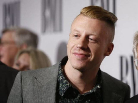 Macklemore Height, Weight, Age, Girlfriend, Family, Biography