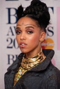 FKA Twigs Height, Weight, Age, Boyfriend, Family, Facts, Biography