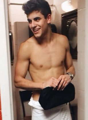 Jack Gilinsky Height, Weight, Age, Girlfriend, Facts, Biography