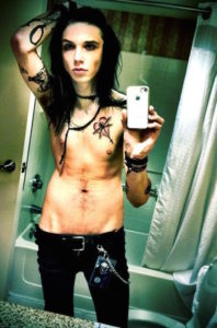 Andy Biersack Height, Weight, Age, Girlfriend, Family, Facts, Biography