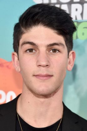 Rahart Adams Height, Weight, Age, Girlfriend, Family, Facts, Biography