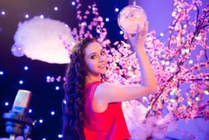 Singer BiBi Height, Weight, Age, Boyfriend, Family, Facts, Biography