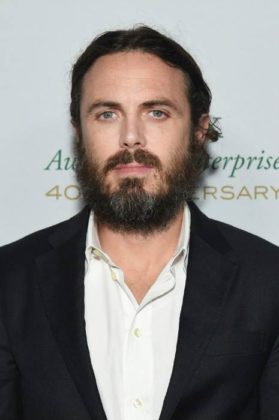 Casey Affleck Height, Weight, Age, Girlfriend, Family, Facts, Biography