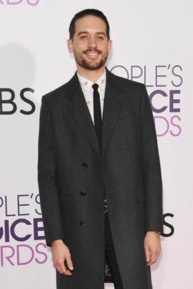 Rapper G-Eazy Height, Weight, Age, Girlfriend, Family, Facts, Biography