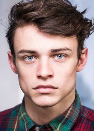 Thomas Doherty Height, Weight, Age, Girlfriend, Family, Facts, Biography