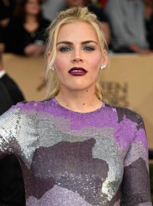 Busy Philipps Height, Weight, Age, Spouse, Family, Facts, Biography