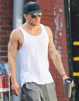 Ryan Phillippe Workout Routine and Diet Secrets - Healthy Celeb