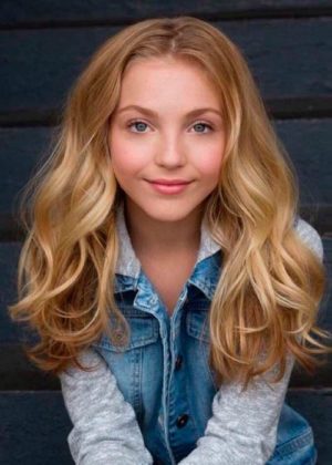 Brynn Rumfallo Height, Weight, Age, Boyfriend, Family, Facts, Biography