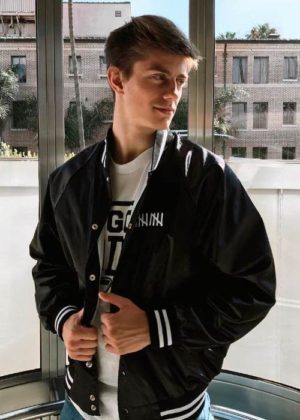 Chance Sutton Height, Weight, Age, Girlfriend, Family, Facts, Biography