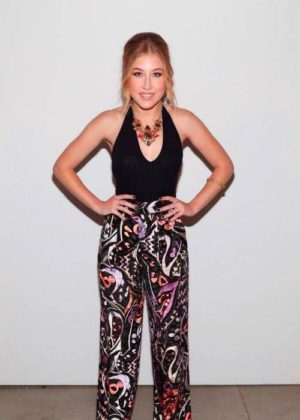 Maddie Marlow Height, Weight, Age, Boyfriend, Family, Facts, Biography