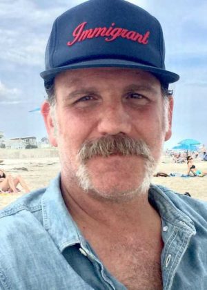 Nick Sandow Height, Weight, Age, Spouse, Children, Facts, Biography