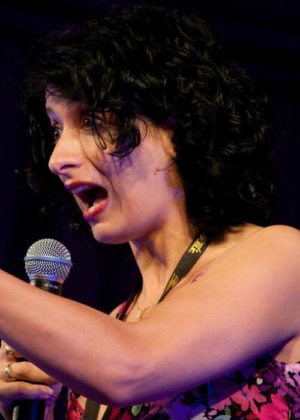 Shappi Khorsandi Height, Weight, Age, Boyfriend, Family, Facts, Biography