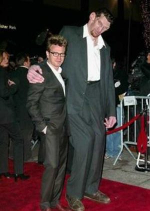 Top 50 Tallest Male Actors In Hollywood - Healthy Celeb
