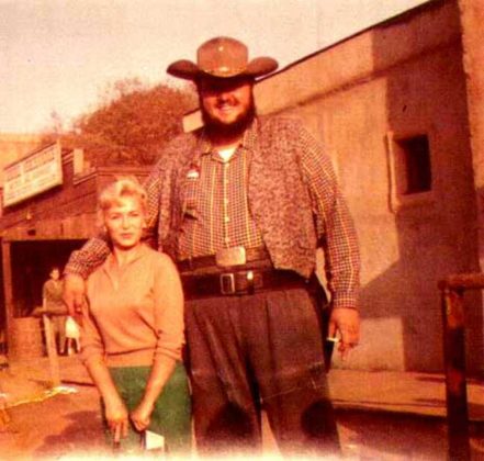 Top 50 Tallest Male Actors In Hollywood - Healthy Celeb