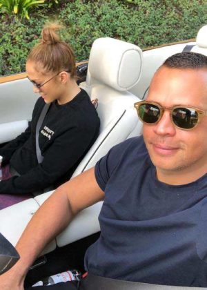 Alex Rodriguez Height, Weight, Age, Spouse, Family, Facts, Biography