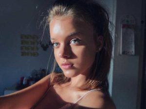 Anna Zak Height, Weight, Age, Boyfriend, Family, Facts, Biography