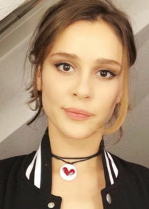 Bella Dayne Height, Weight, Age, Boyfriend, Family, Facts, Biography