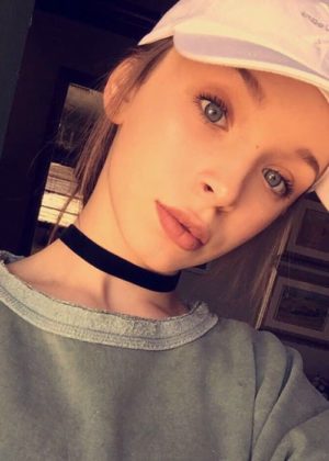 Taylor Hatala Height, Weight, Age, Boyfriend, Family, Facts, Biography