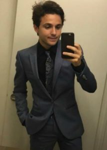 Dylan Schmid Height, Weight, Age, Girlfriend, Family, Facts, Biography