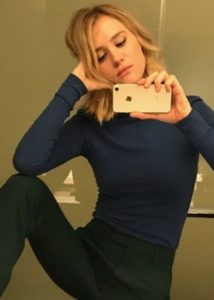 Mackenzie Davis Height, Weight, Age, Boyfriend, Family, Facts