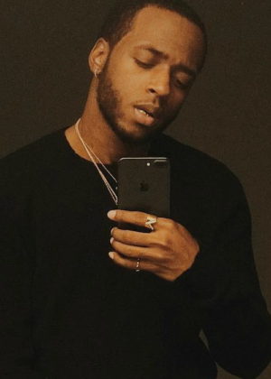 6lack Height, Weight, Age, Girlfriend, Family, Facts, Biography