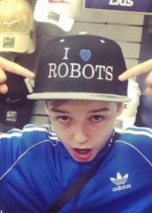 Maxwell Jenkins Height, Weight, Age, Girlfriend, Family, Facts, Biography