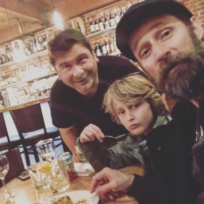 Mike Dirnt Height, Weight, Age, Spouse, Family, Facts, Biography