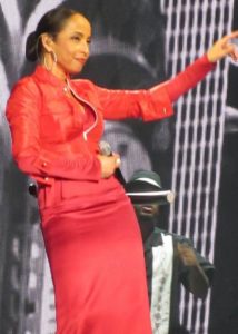 Sade (Singer) Height, Weight, Age, Boyfriend, Family, Facts, Biography