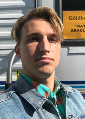 Shayne Topp Height, Weight, Age, Girlfriend, Family, Facts, Biography