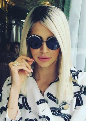 Hope Dworaczyk Height, Weight, Age, Spouse, Family, Facts, Biography