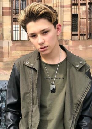 Keanu Rapp Height, Weight, Age, Girlfriend, Family, Facts, Biography