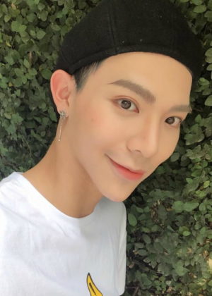 Erik (Singer) Height, Weight, Age, Boyfriend, Family, Facts, Biography