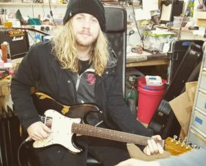 Adam Slack Height, Weight, Age, Girlfriend, Family, Facts, Biography