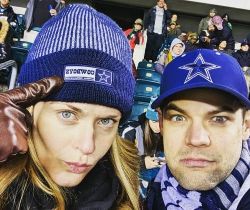 Jeremy Jordan Height, Weight, Age, Spouse, Family, Facts, Biography