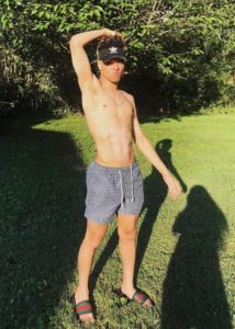 Larri Merritt Height, Weight, Age, Boyfriend, Family, Facts, Biography