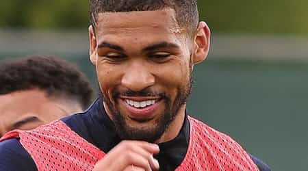 Ruben Loftus-Cheek Height, Weight, Age, Girlfriend, Family, Biography