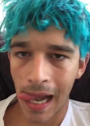 Matthew Healy Height, Weight, Age, Girlfriend, Family, Facts, Biography