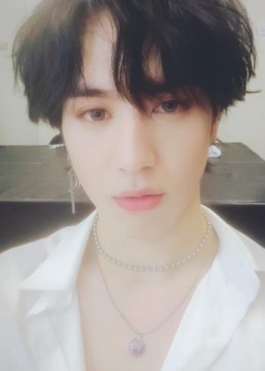 Yugyeom Height, Weight, Age, Girlfriend, Family, Facts, Biography