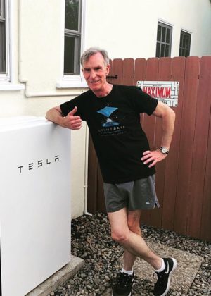 Bill Nye Height, Weight, Age, Girlfriend, Family, Facts, Biography