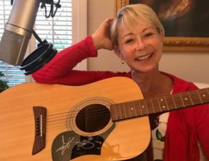 Debi Derryberry Height, Weight, Age, Spouse, Children, Facts, Biography